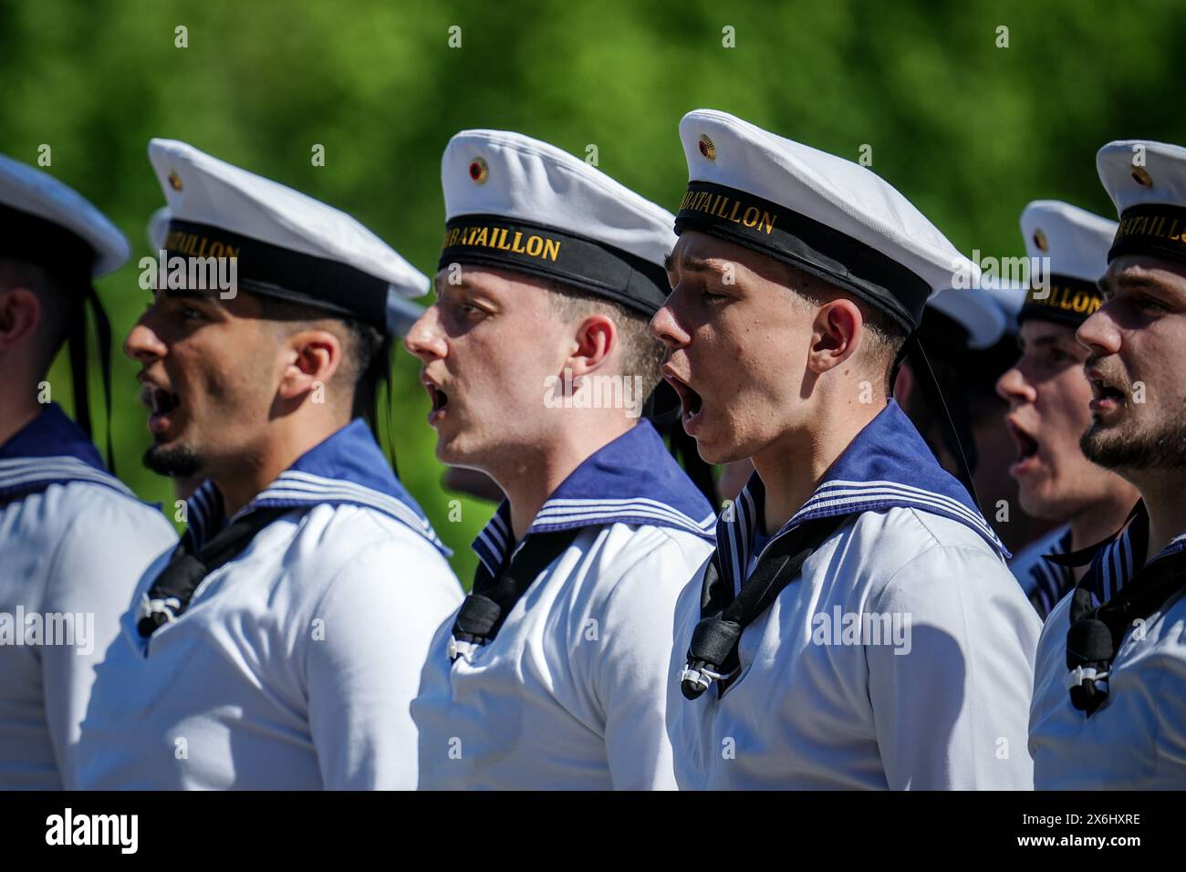 Berlin, Germany. 15th May, 2024. Bundeswehr soldiers from the guard ...