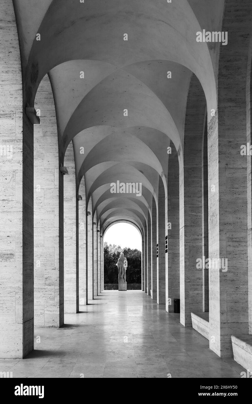 The Palazzo della Civilta Italiana, also known as the Colosseo Quadrato ...