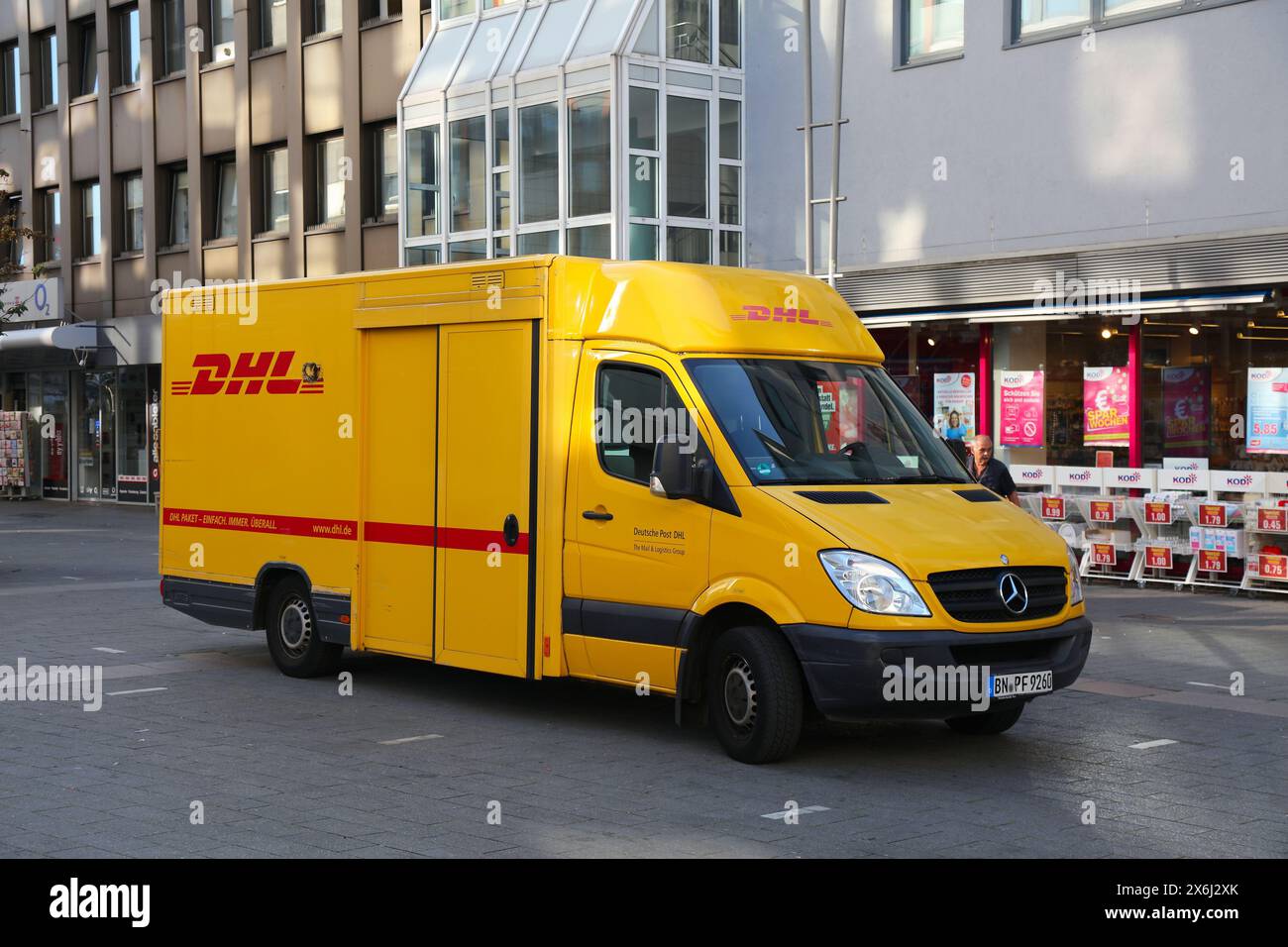 MUELHEIM A.D. RUHR, GERMANY - SEPTEMBER 21, 2020: DHL courier delivery ...