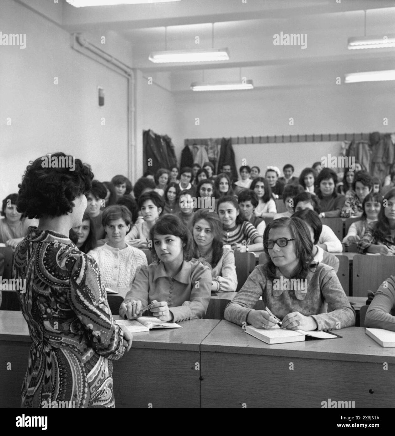 Class of students Black and White Stock Photos & Images - Alamy