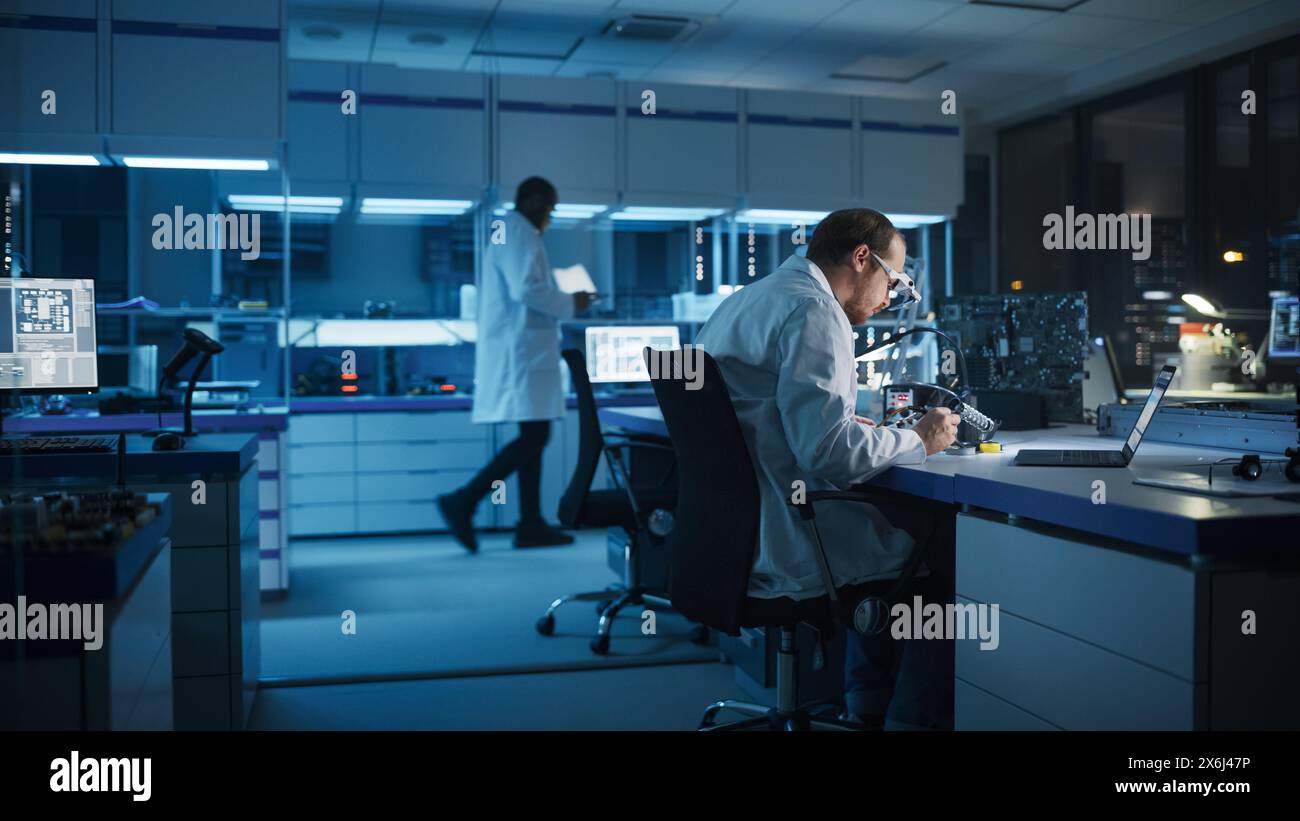 Computer hardware infographics motherboard cpu hi-res stock photography ...