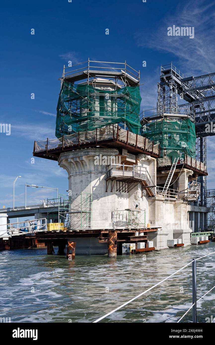 Bridge of Lions, undergoing major renovation, boating, ICW, Atlantic ...