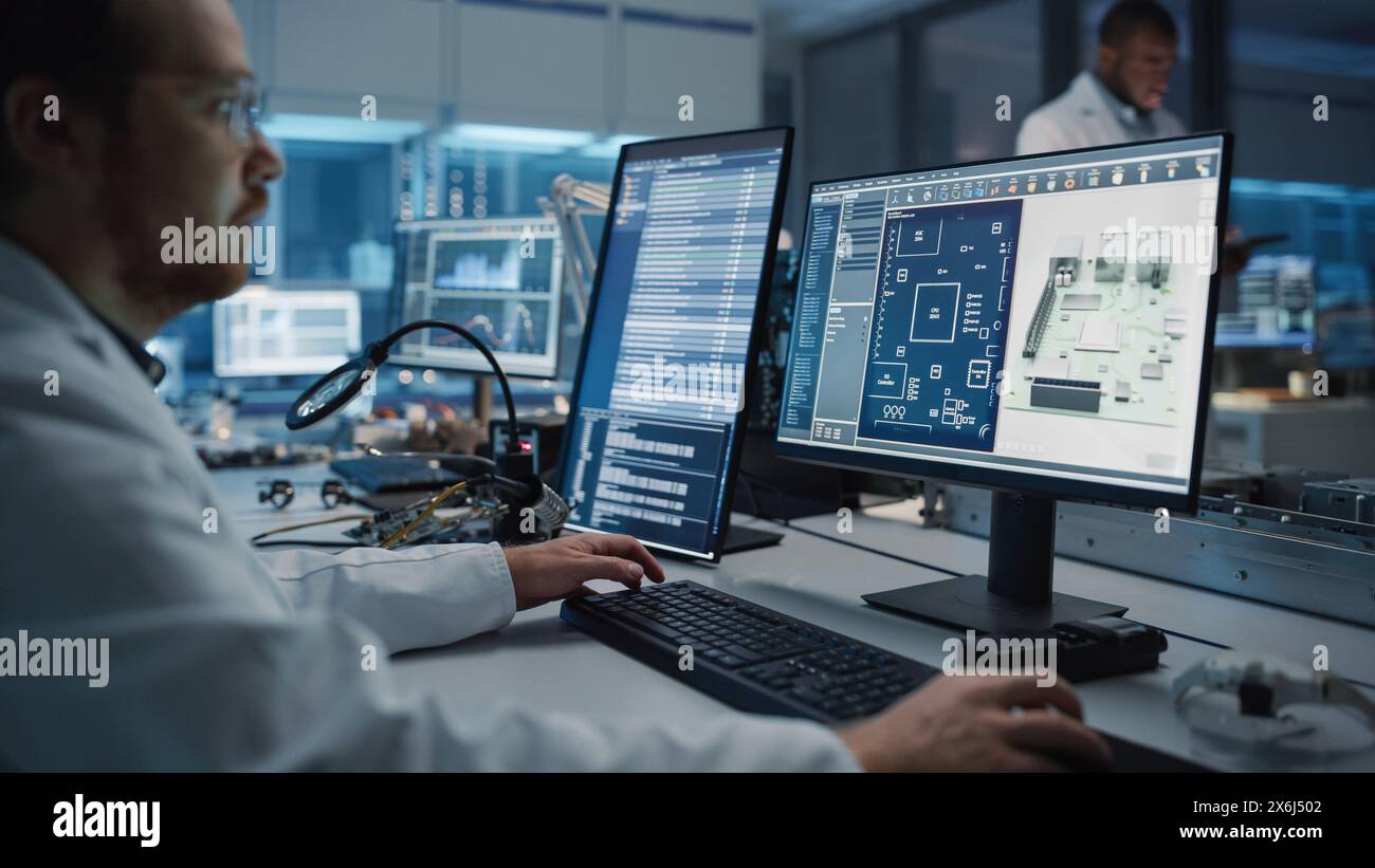 Over shoulder shot four diverse hi-res stock photography and images - Alamy