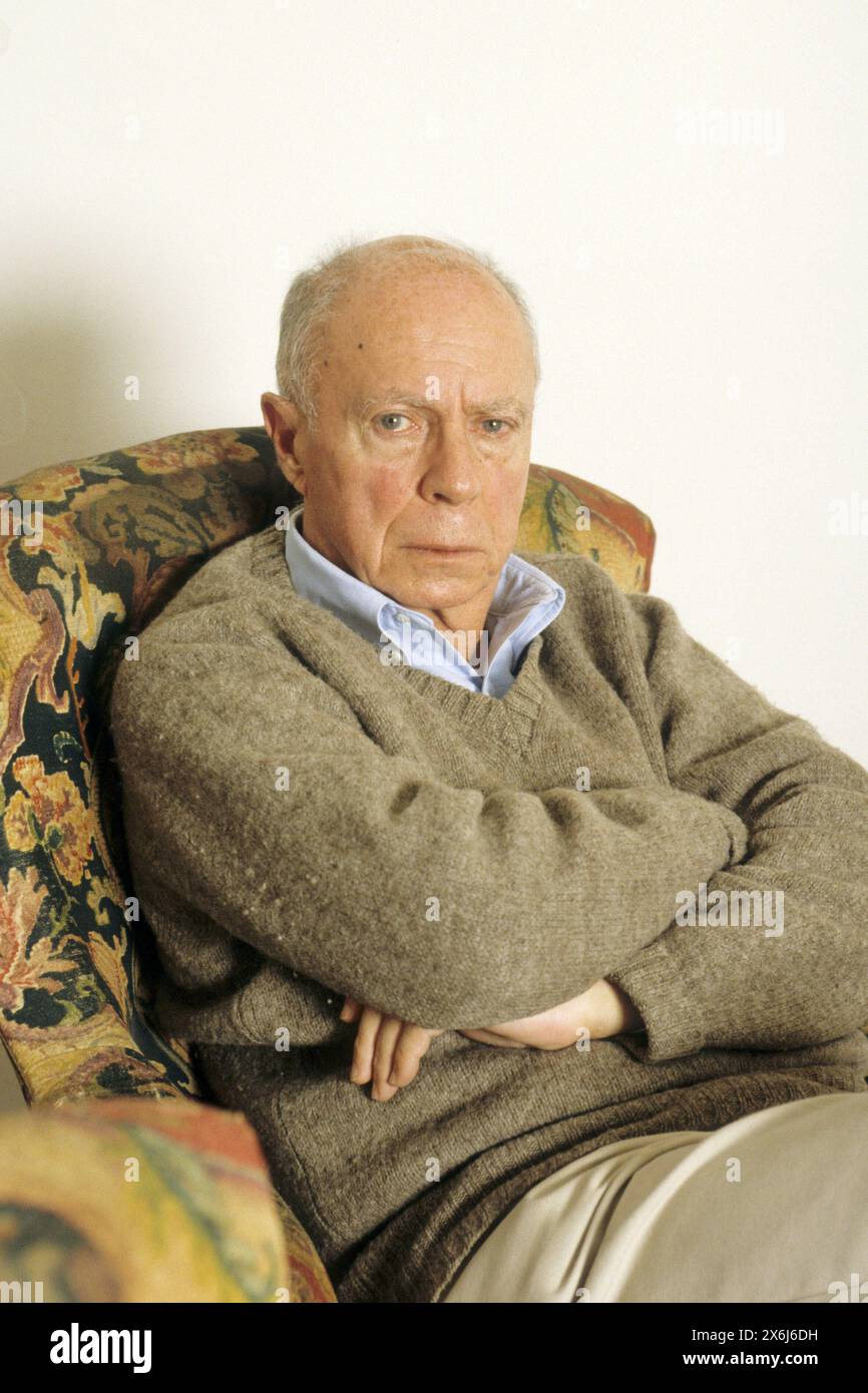 Claude simon portrait hi-res stock photography and images - Alamy