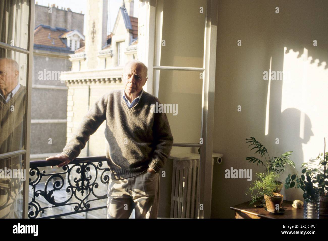 Claude simon portrait hi-res stock photography and images - Alamy