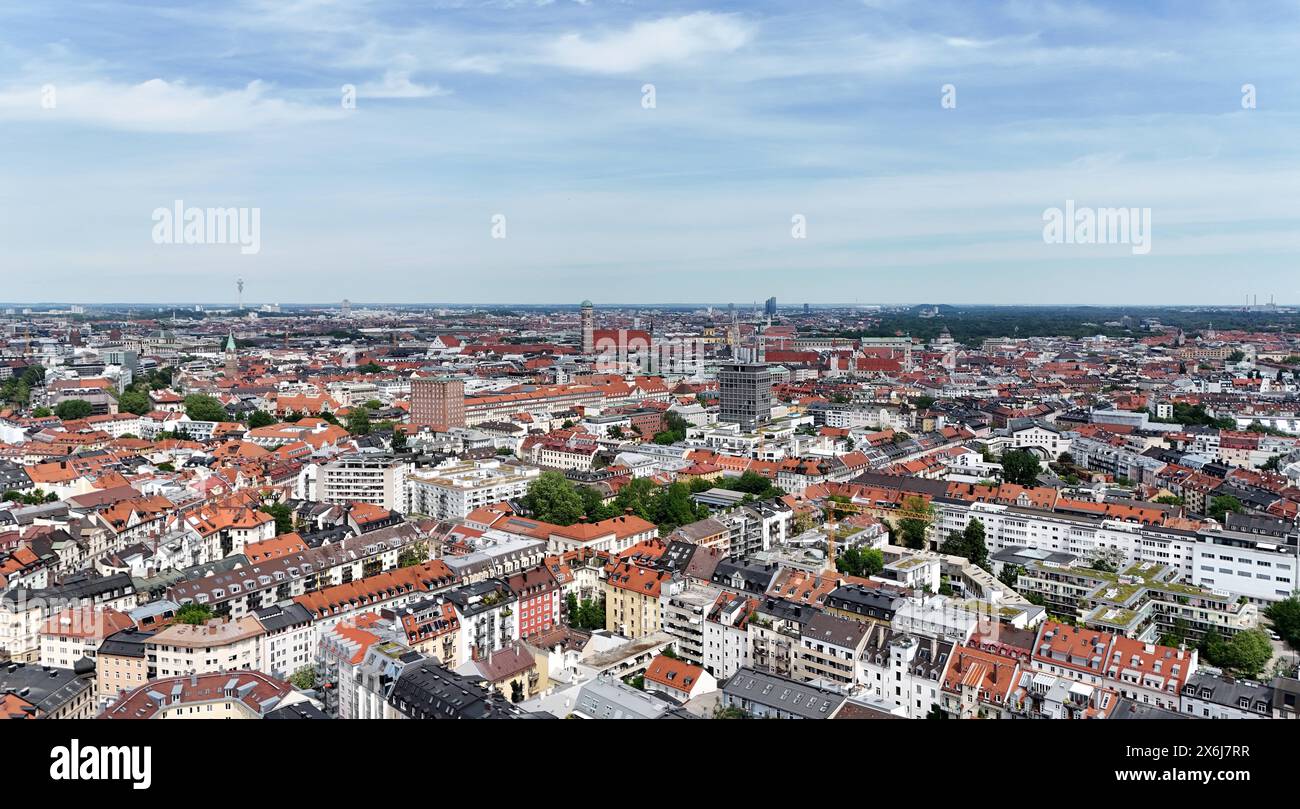 München, Bayern, Deutschland 15. Mai 2024: Hier der Blick auf die ...