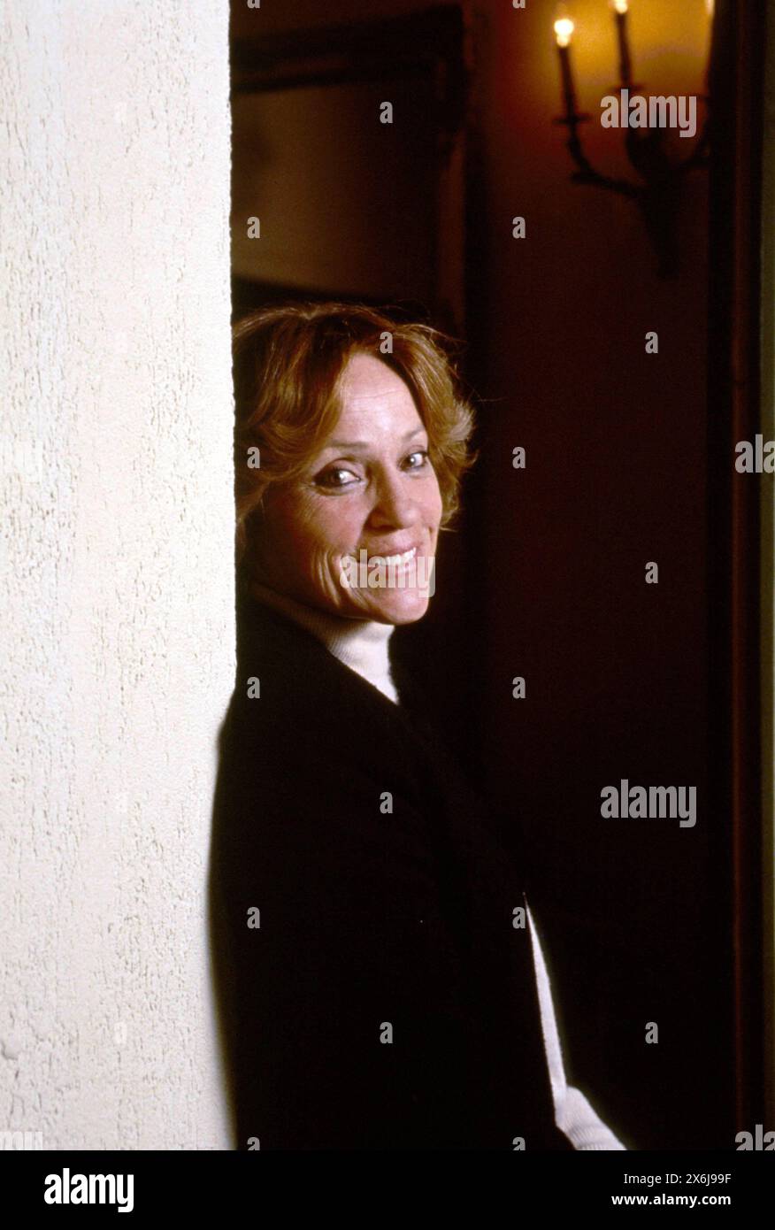 Oria DOUGLAS HAMILTON (DOUGLAS-HAMILTON) - Date : 19950401 ©John Foley ...
