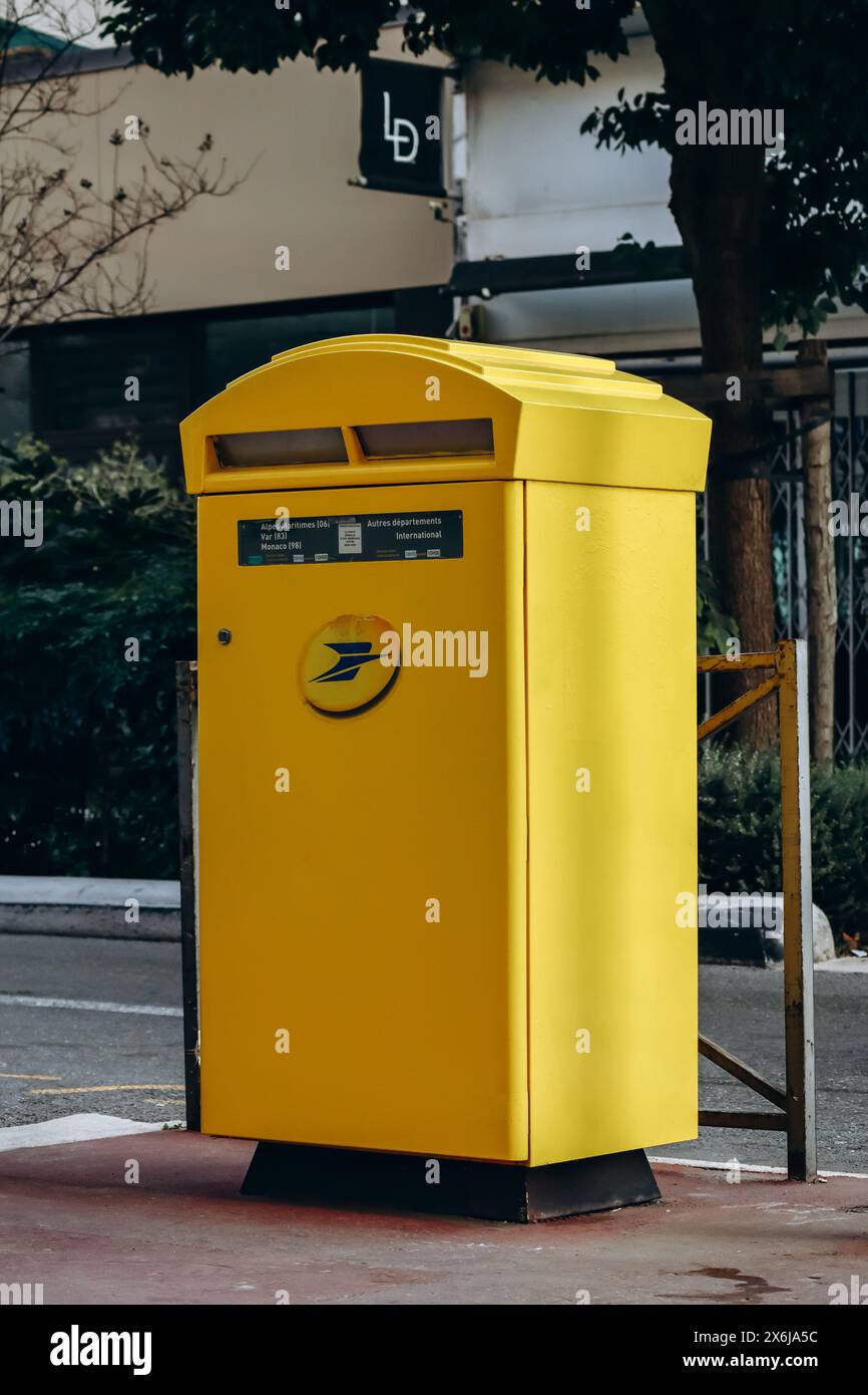 Mailbox on the street in Nice, south of France Stock Photo - Alamy