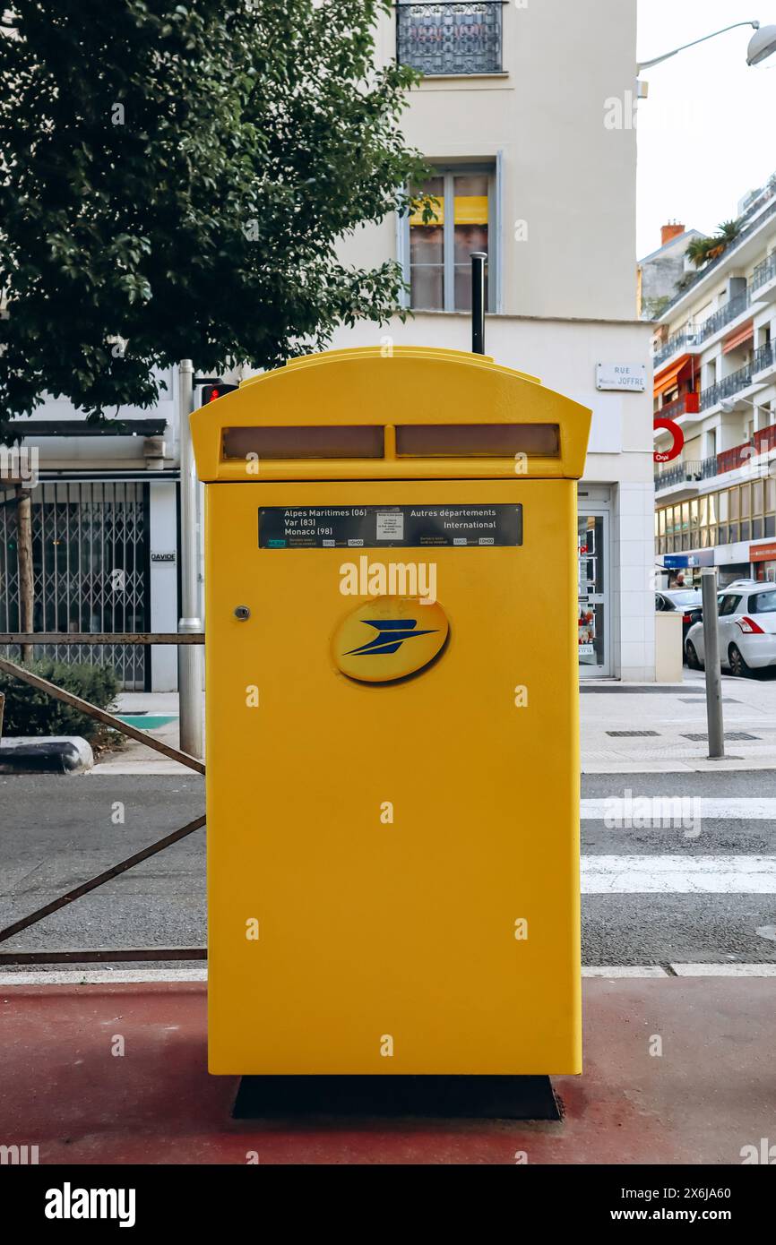 Mailbox on the street in Nice, south of France Stock Photo - Alamy