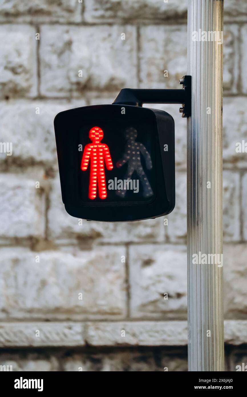 Pedestrian traffic control device hi-res stock photography and images ...