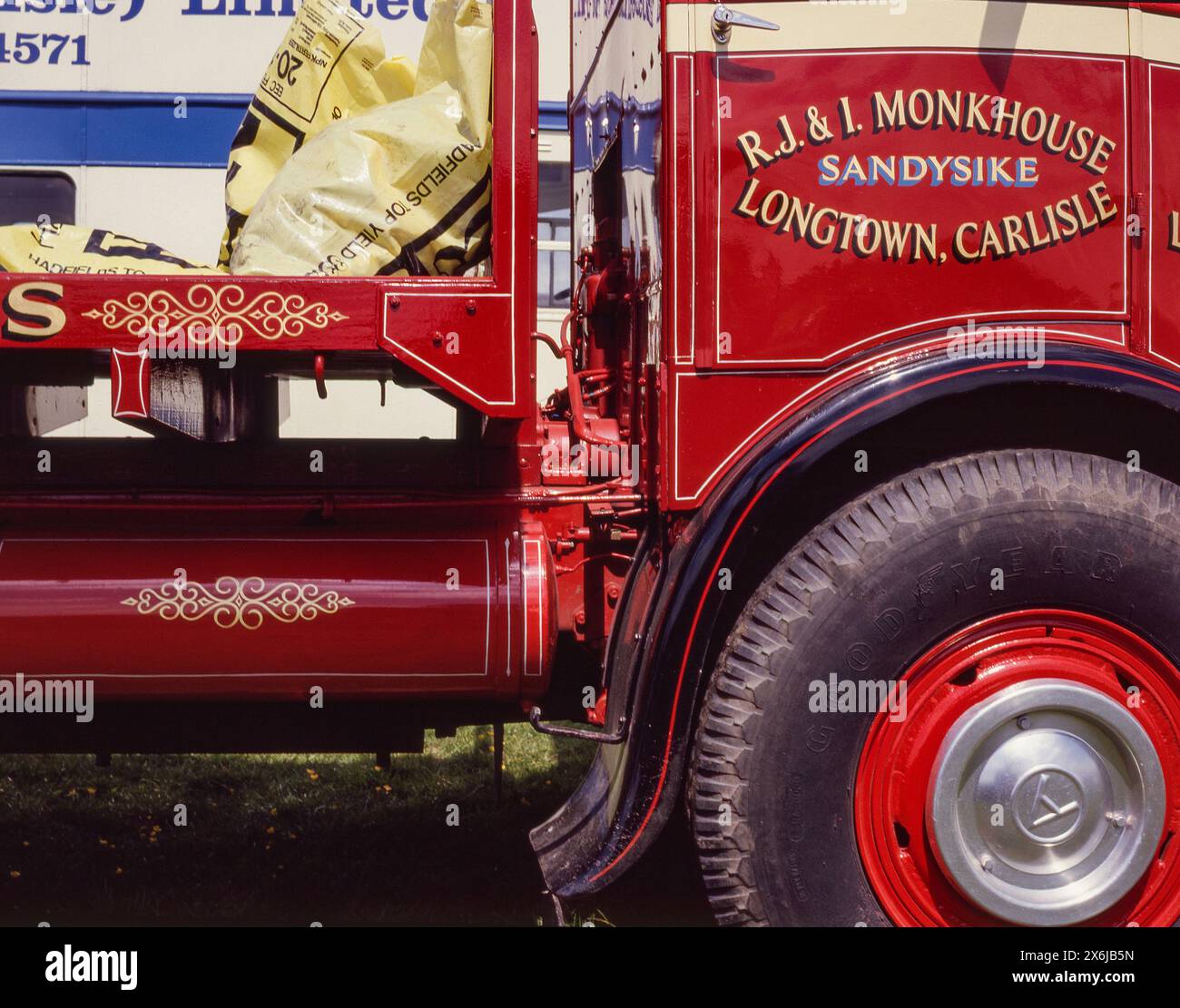Detail of vintage lorry/truck Stock Photo - Alamy