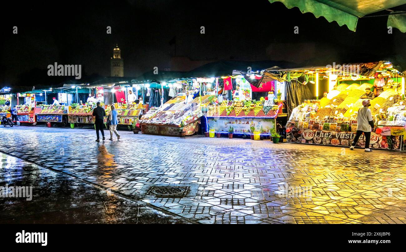 Jemaa el-Fnaa at night Stock Photo - Alamy
