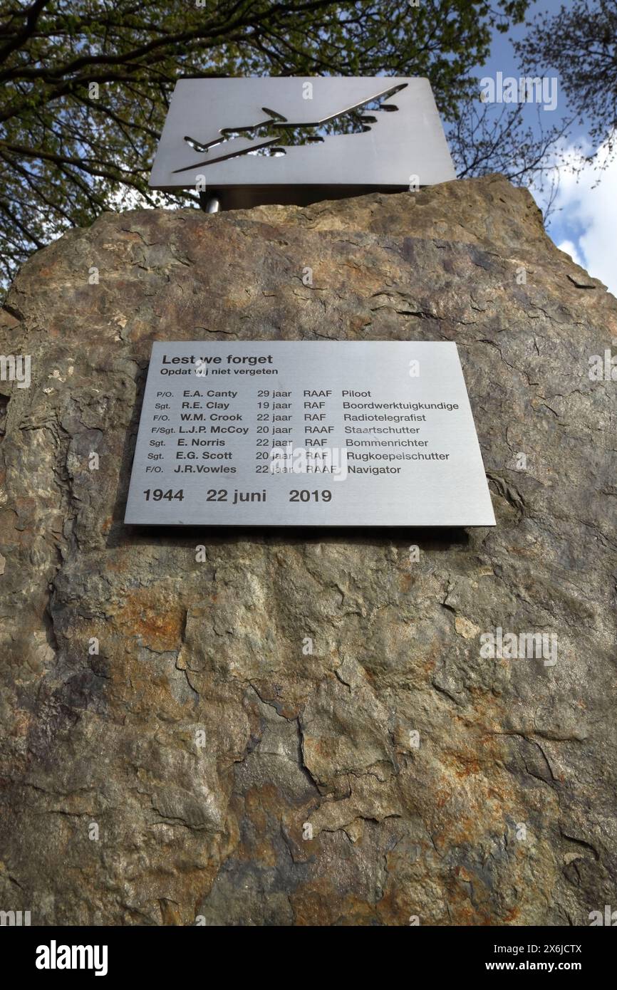 Memorial to the crew of an RAF 44 (Rhodesia) Squadron Lancaster bomber ...