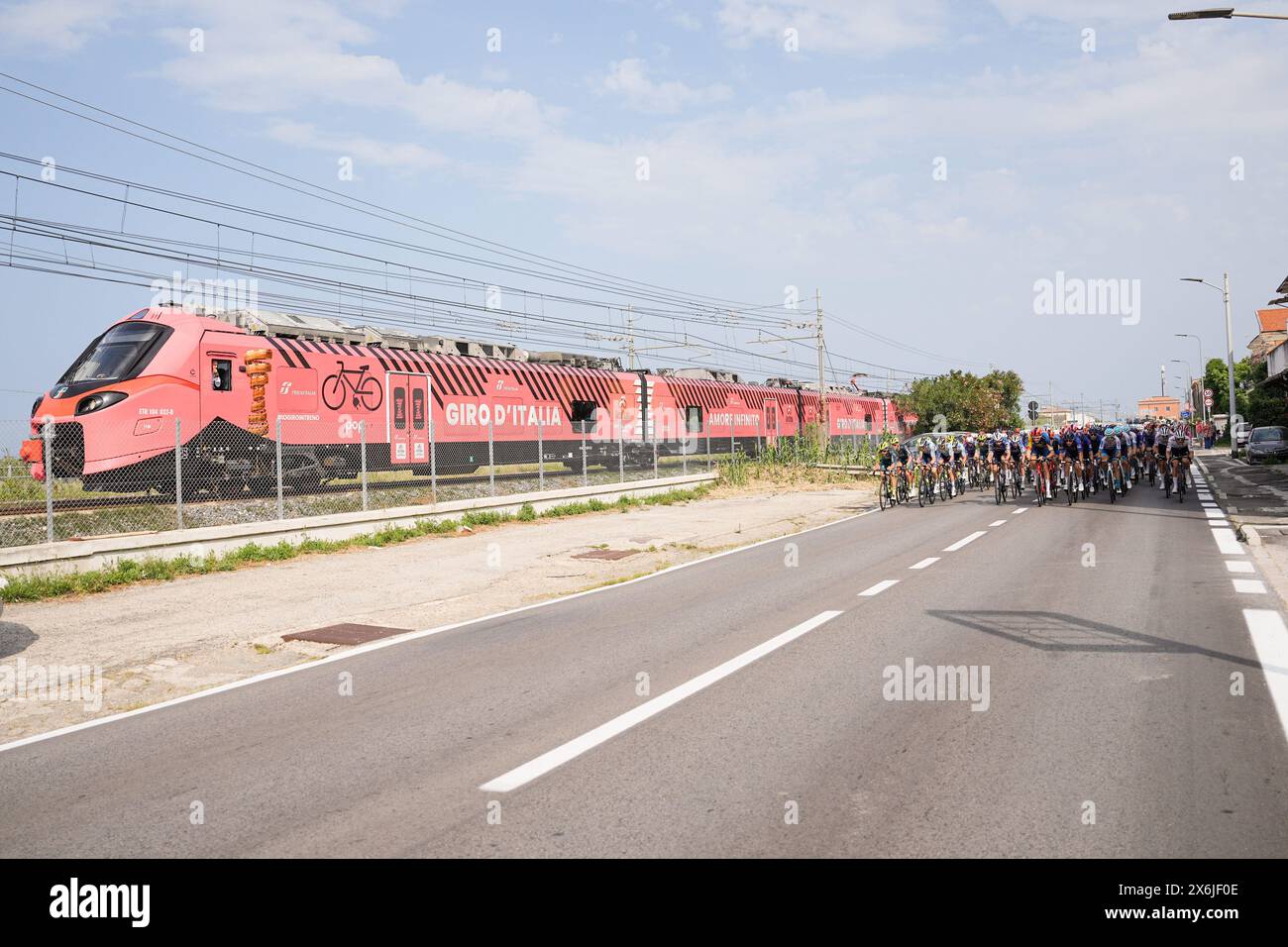 Italia. 15th May, 2024. The pink train the 11th stage of the Giro D ...