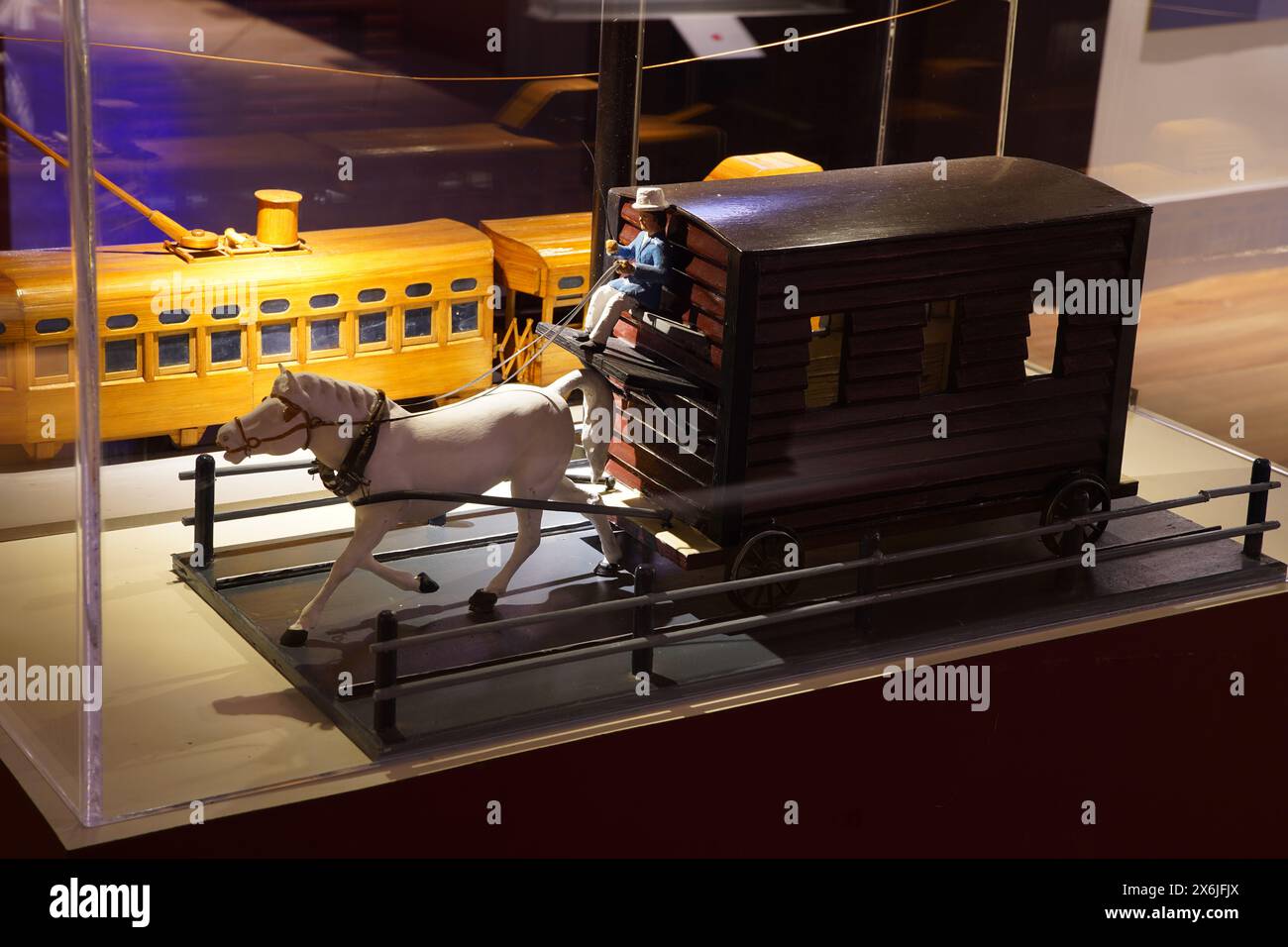 Scale-down model of Horse Drawn Tram of Calcutta. Transport Gallery ...