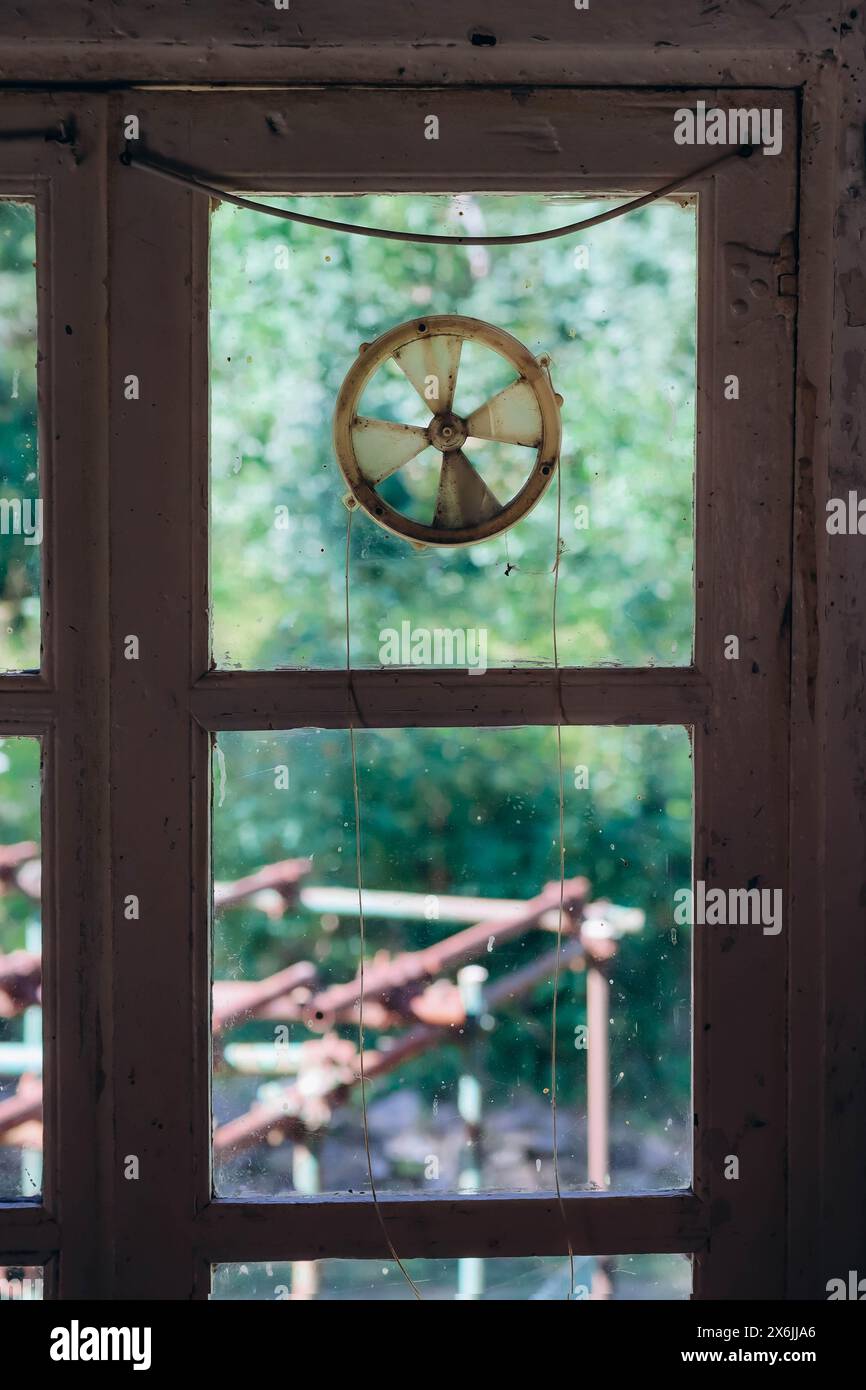 Old vintage air vent in the window Stock Photo - Alamy