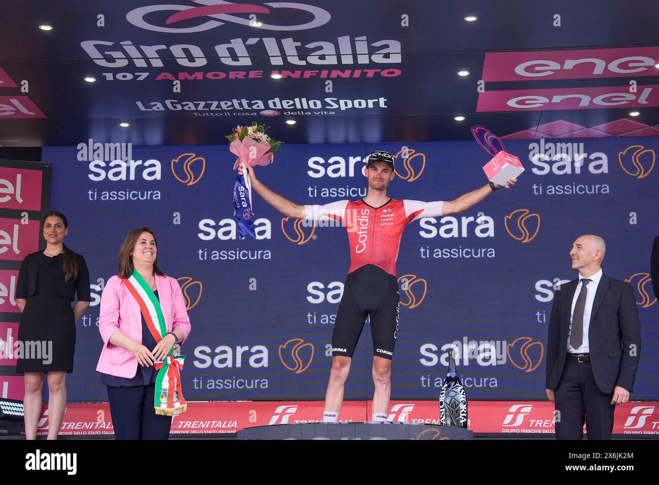 Champion Thomas (Team Cofidis) the podium the stage 11 of the of the ...