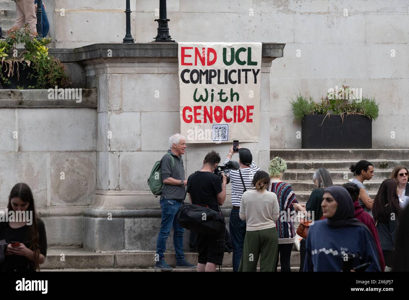 London, UK. 15 May, 2024. Palestine supporters from 'UCL Stands for ...