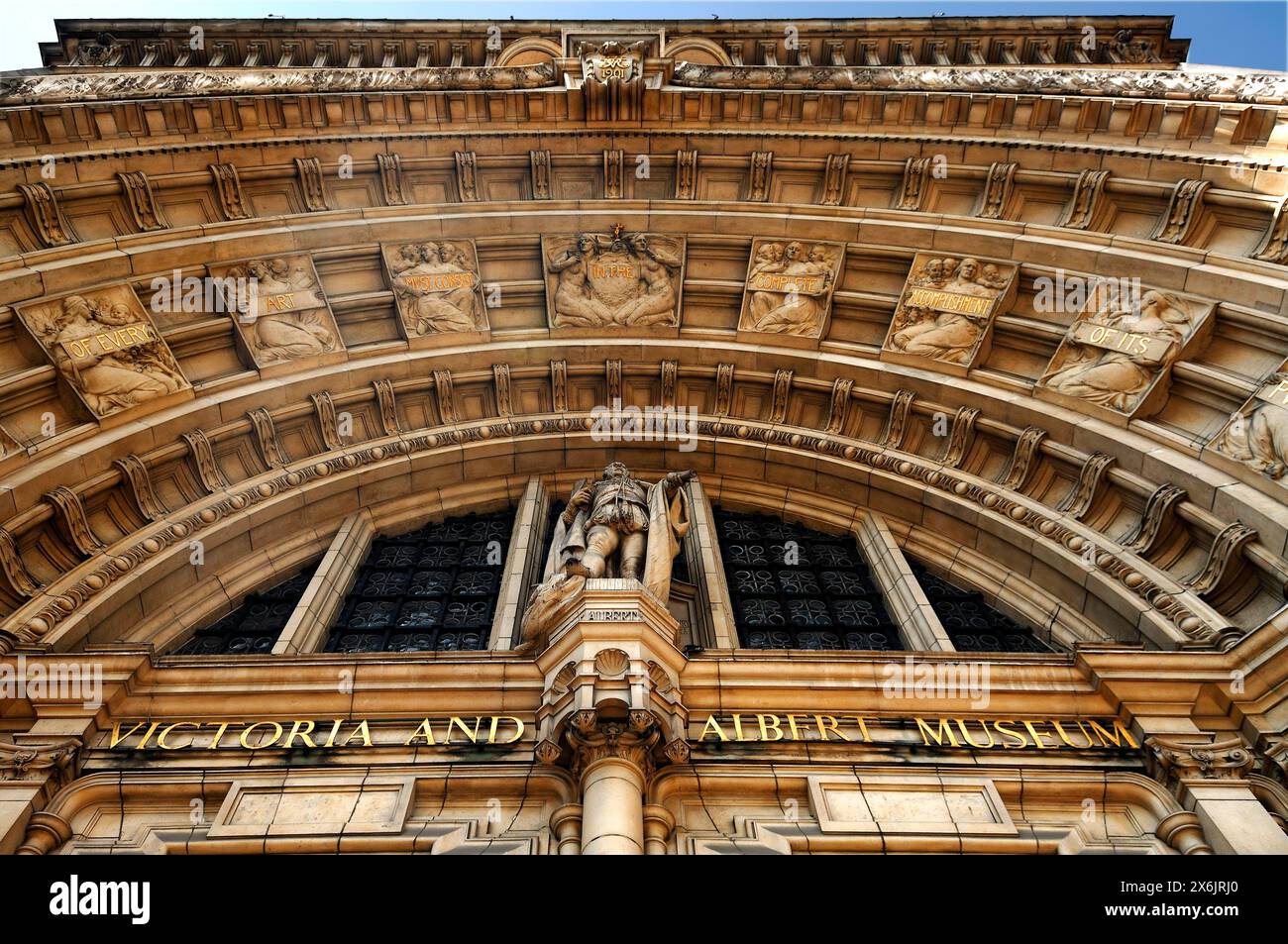 Decorative entrance portal seen from below from the Victoria & Albert ...