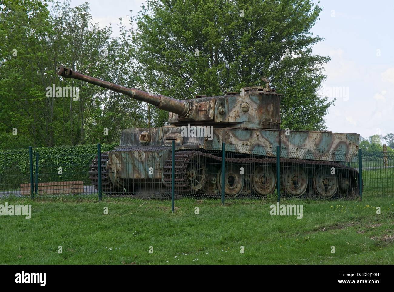 German tiger tank hi-res stock photography and images - Alamy
