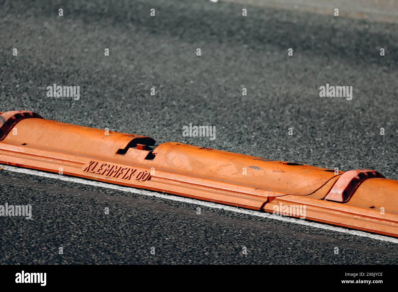 Movable lane dividers on the highway in Switzerland Stock Photo - Alamy