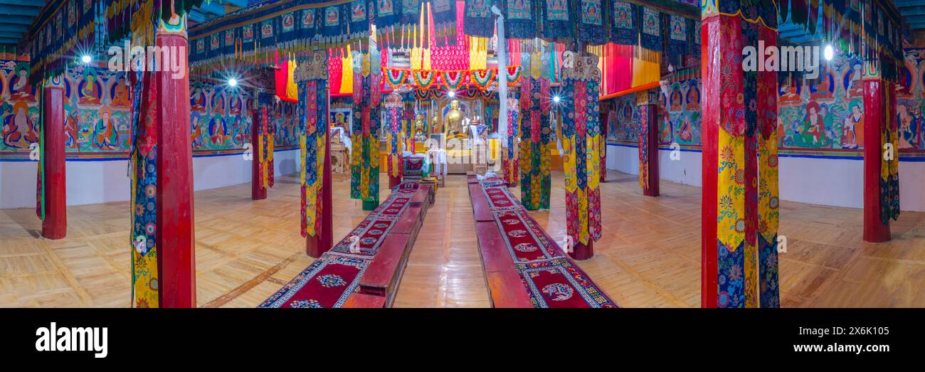 Prayer room india hi-res stock photography and images - Alamy