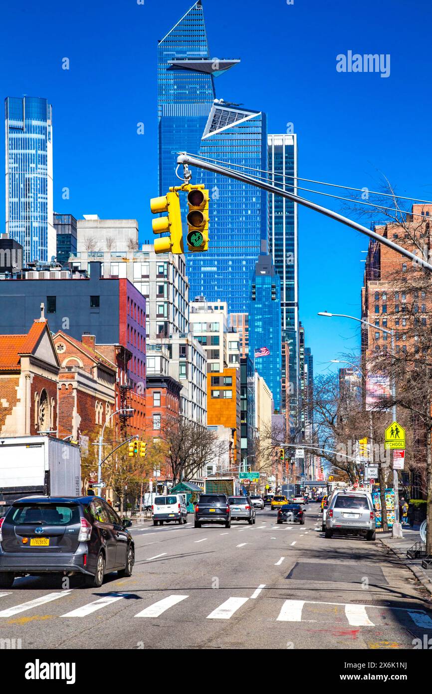 The Edge is the name of New York's highest viewing platform on the ...