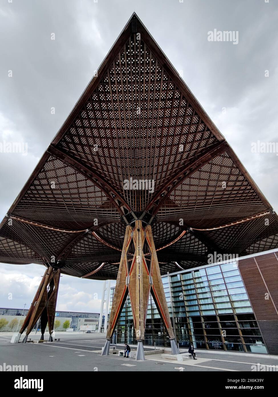 EXPO wooden roof, Exhibition Centre, Hanover Trade Fair, Hanover, Lower ...
