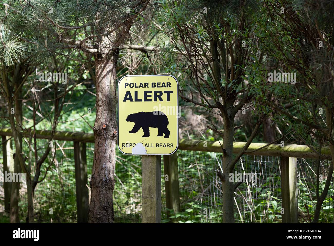 Polar Bear alert sign at the Polar Project at the Yorkshire Wildlife ...