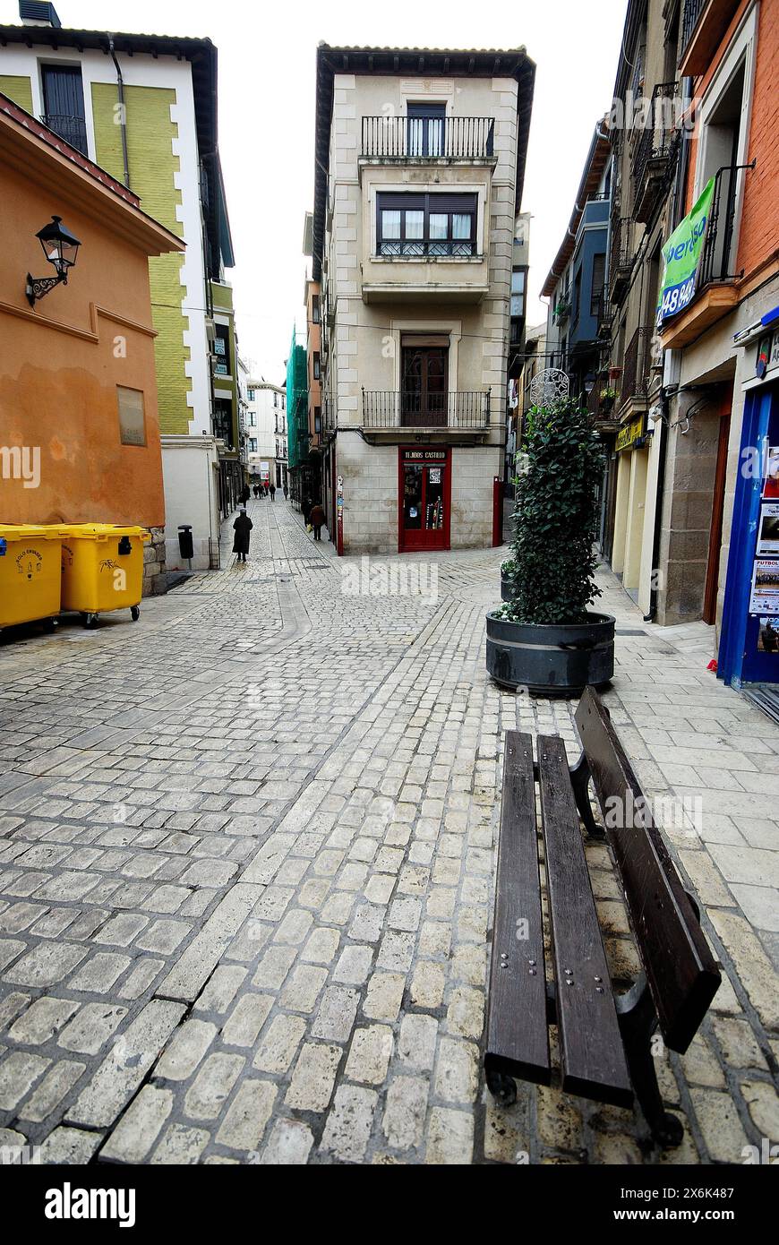 Pedestrian street white stone hi-res stock photography and images - Alamy