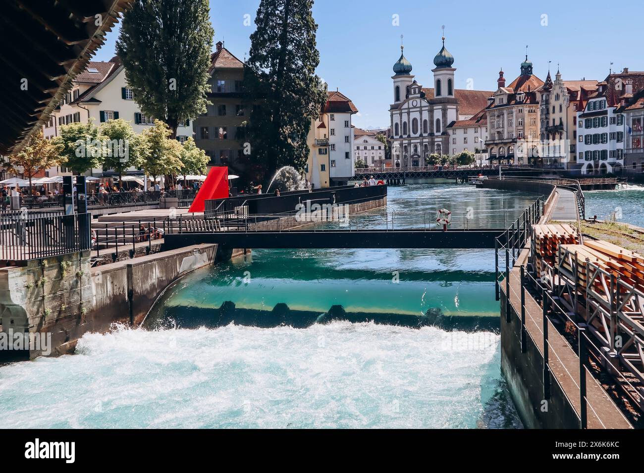 Needle dam in reuss river hi-res stock photography and images - Alamy