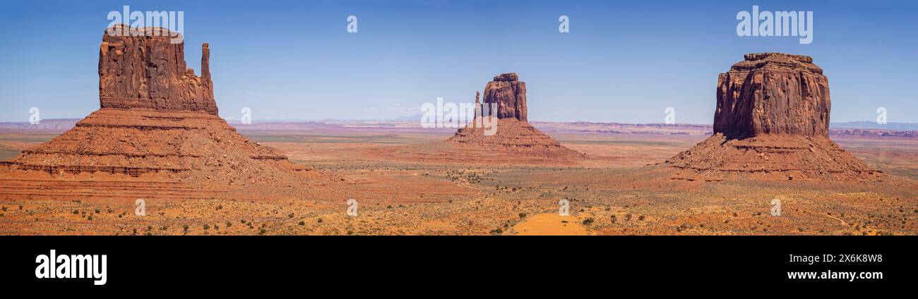 Panorama of the Mittens and Merrick Buttes in Monument Valley, Arizona ...