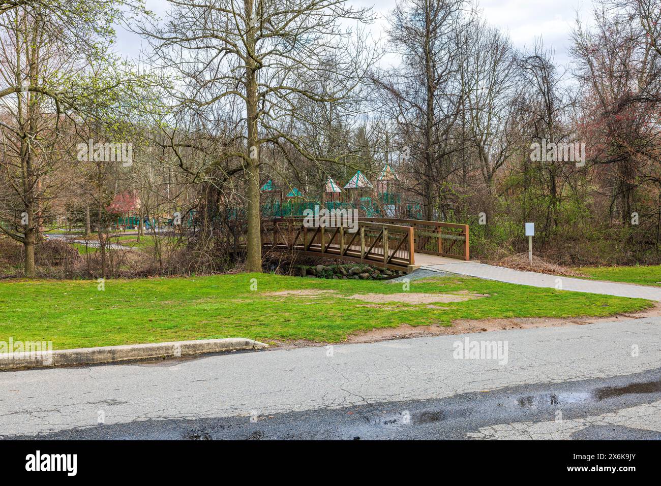 Beautiful spring landscape of a park in New Jersey with a view of a ...