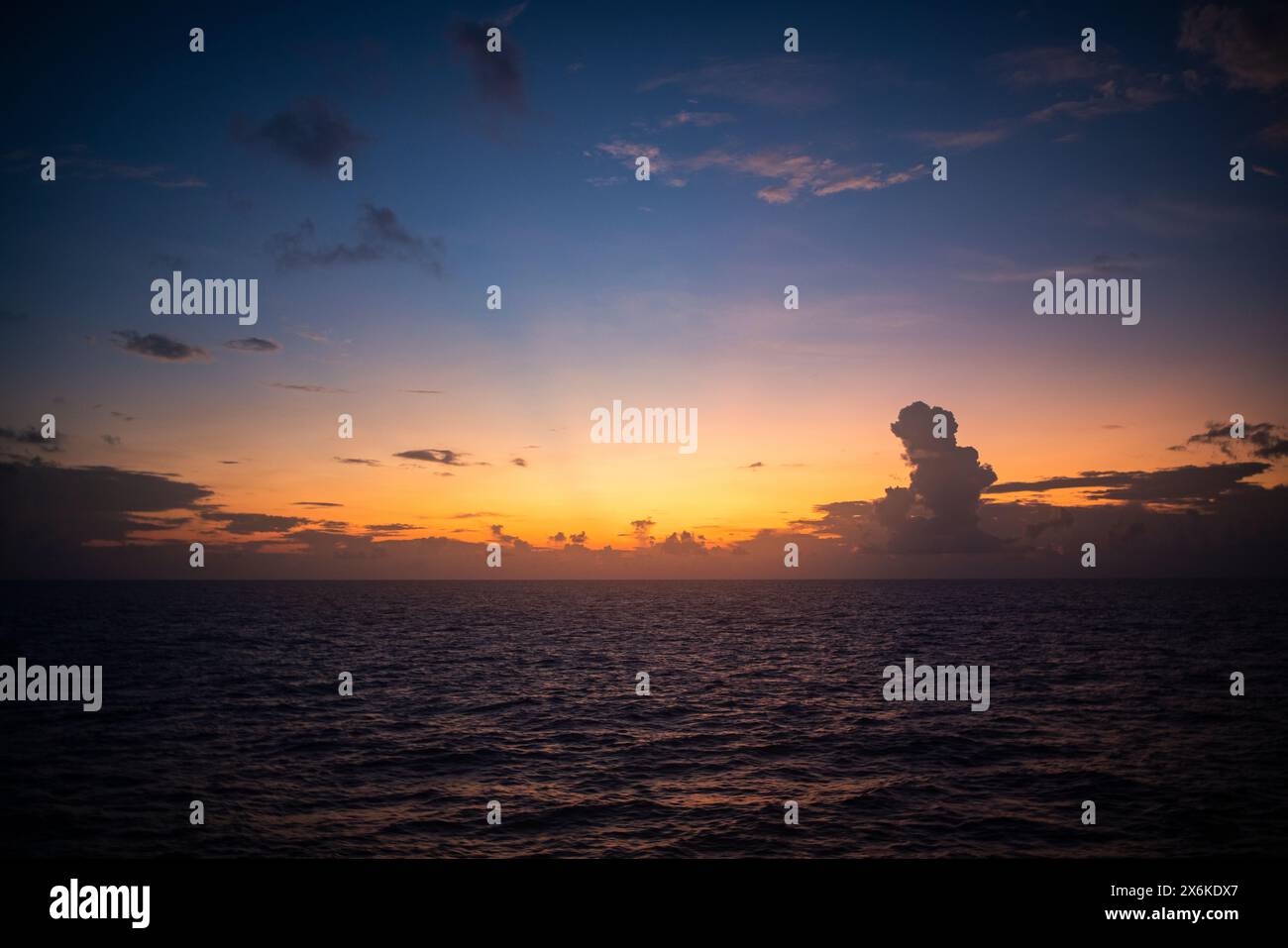 Gulf of aden ship hi-res stock photography and images - Alamy