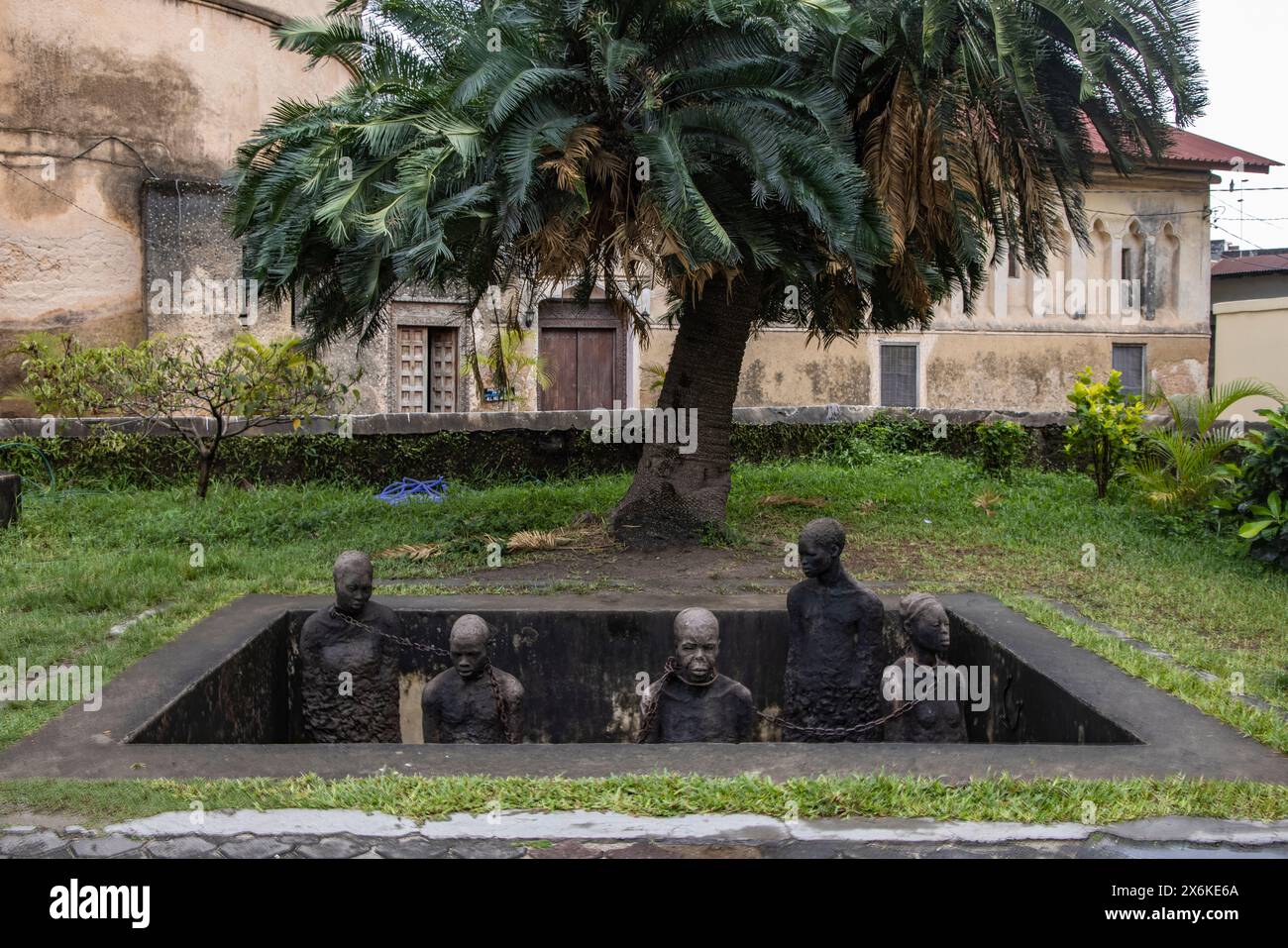 Sculpture of chained slaves at the Slave Market Memorial, Stonetown ...