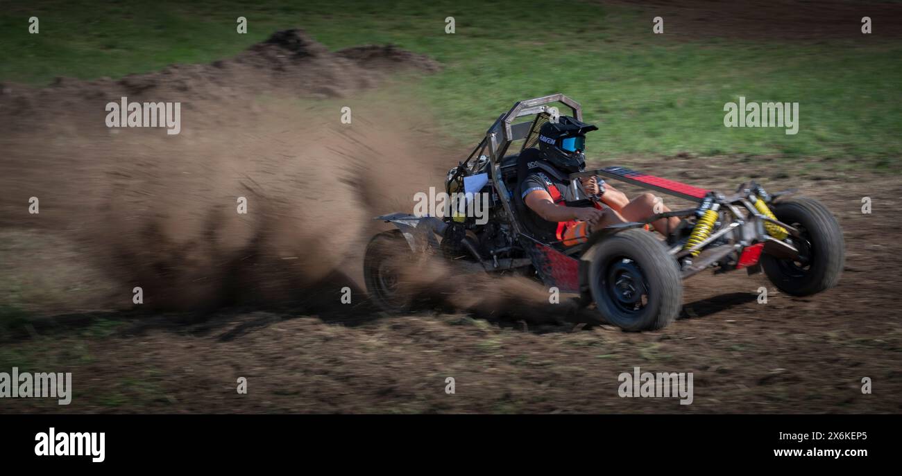 Car axle hi-res stock photography and images - Alamy