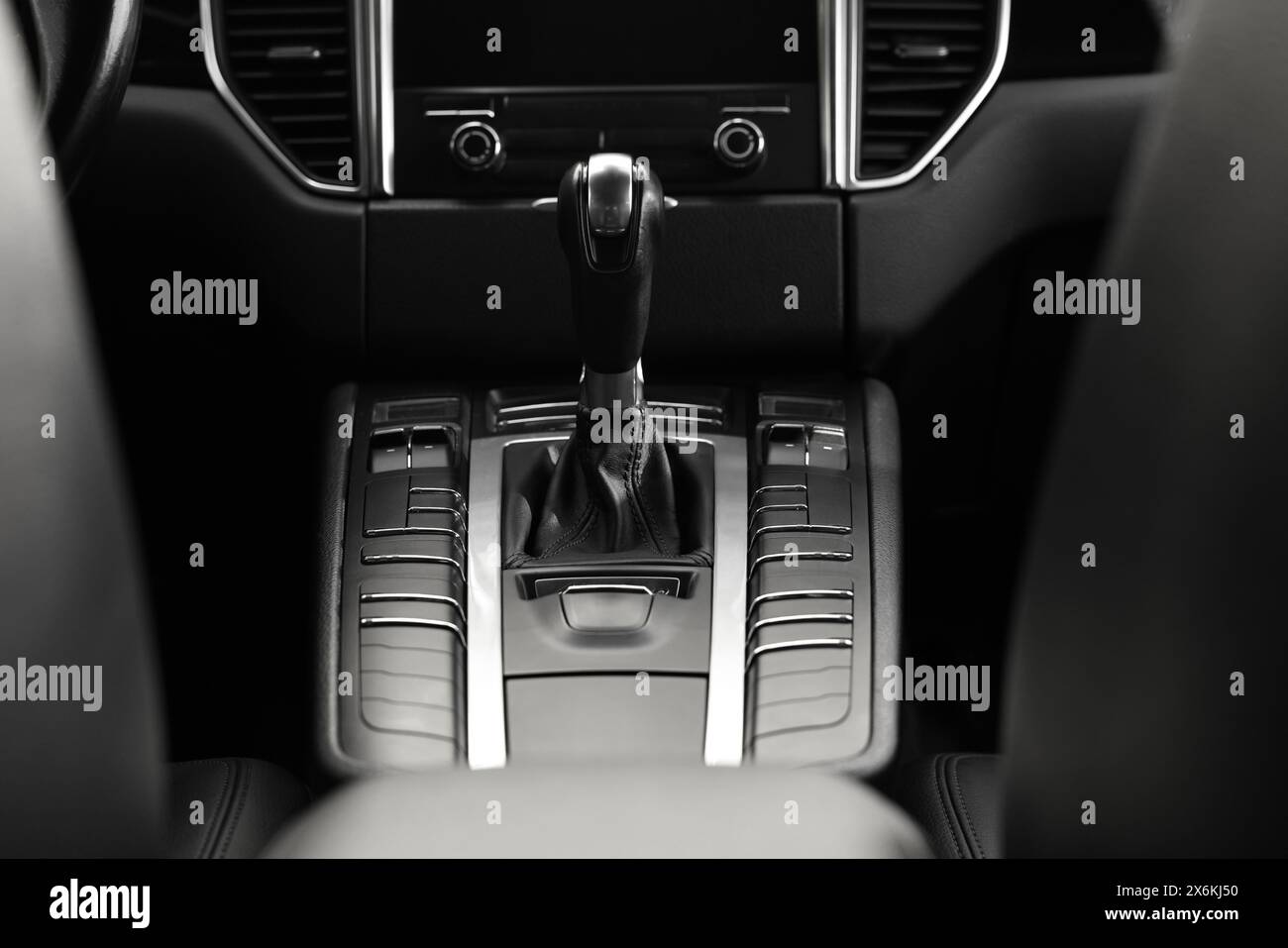 Gear stick inside of modern black car Stock Photo - Alamy