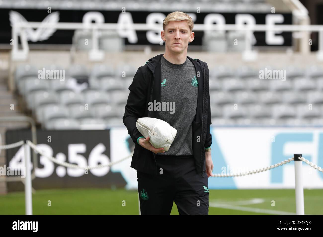 Anthony Gordon of Newcastle arrives - Newcastle United v Sheffield ...