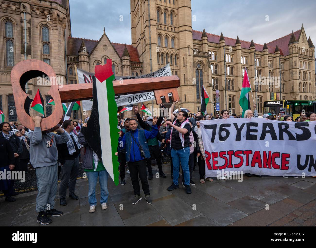 Palestinian keys symbol hi-res stock photography and images - Alamy