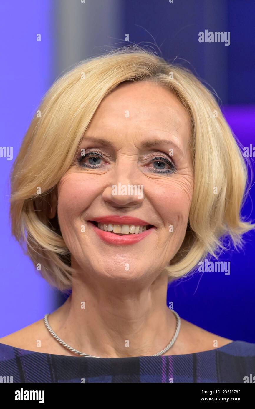 Petra Gerster Moderatorin und Autorin, Die Themen heute - Streit um ...