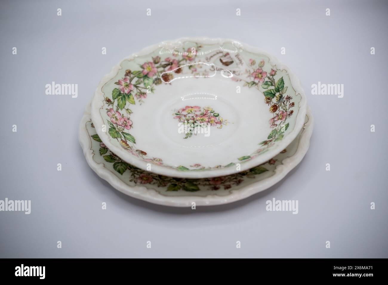 antique porcelain plates Stock Photo - Alamy