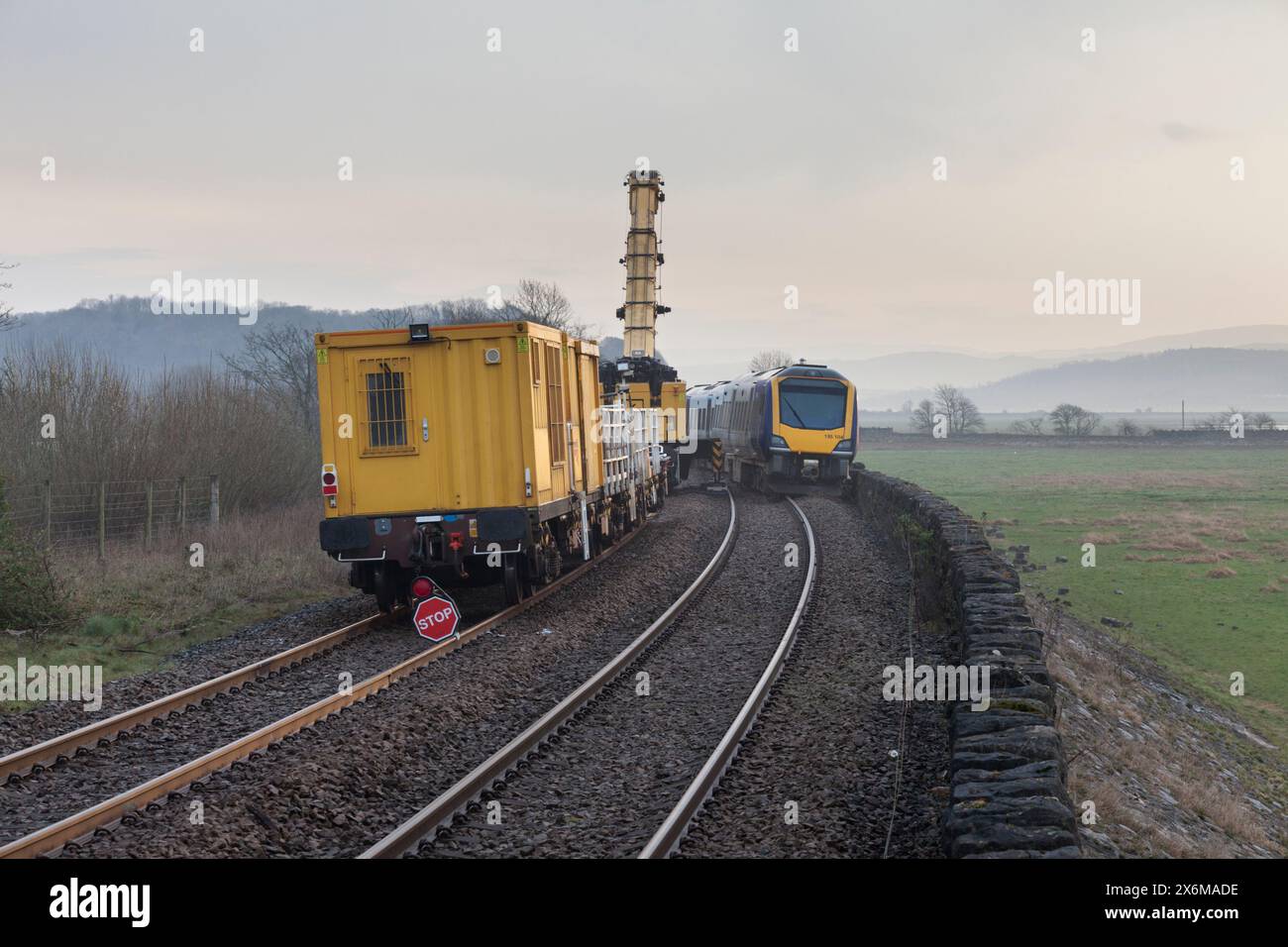 125 tonne railway crane hi-res stock photography and images - Alamy