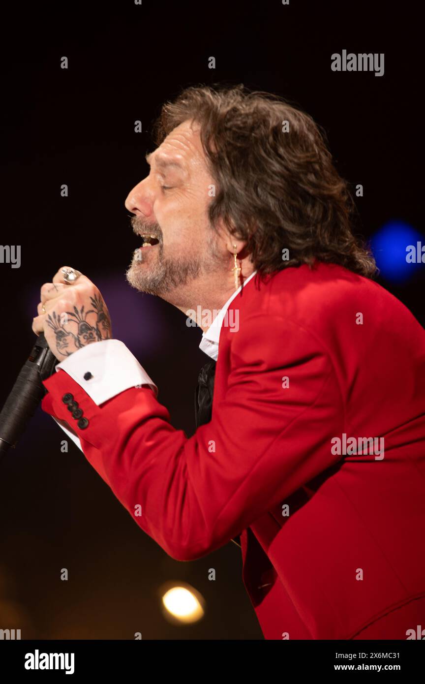 London, United Kingdom. 15th May 2024. The Black Crowes return to the ...