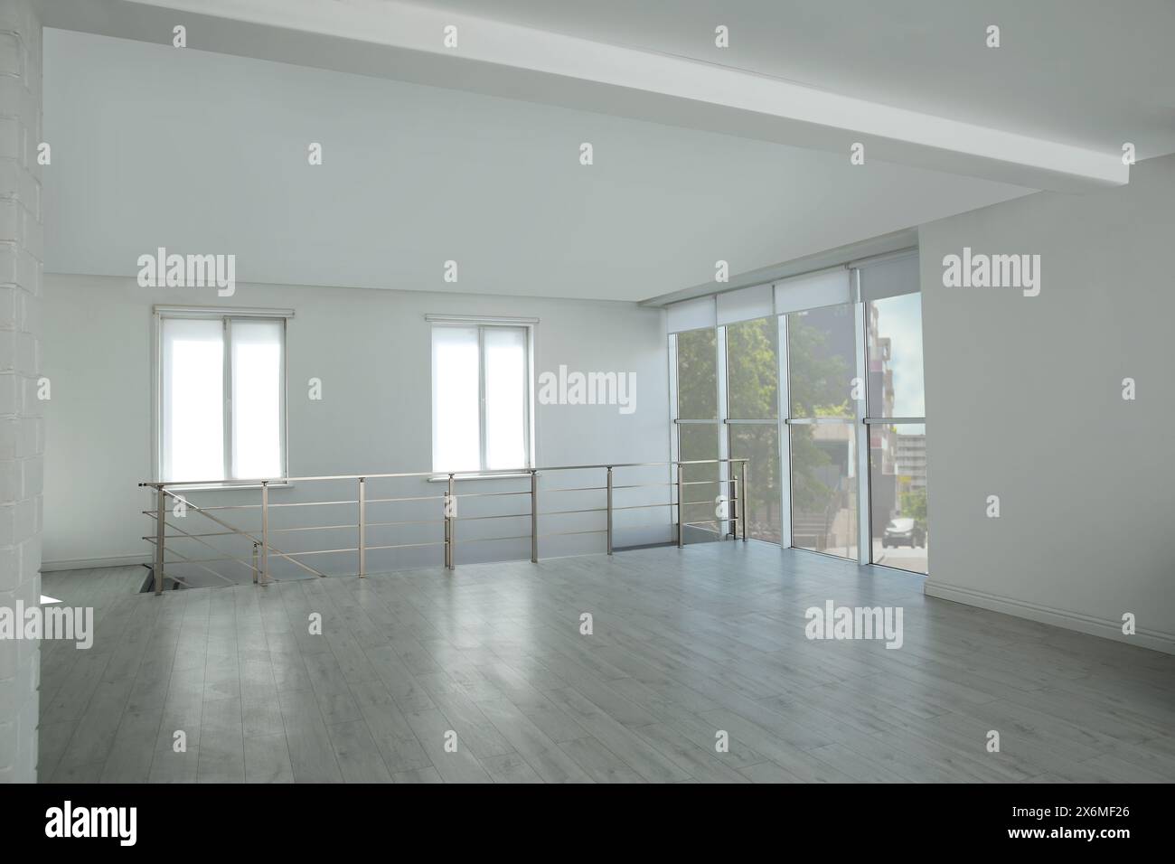 Empty hall laminate floor hi-res stock photography and images - Alamy