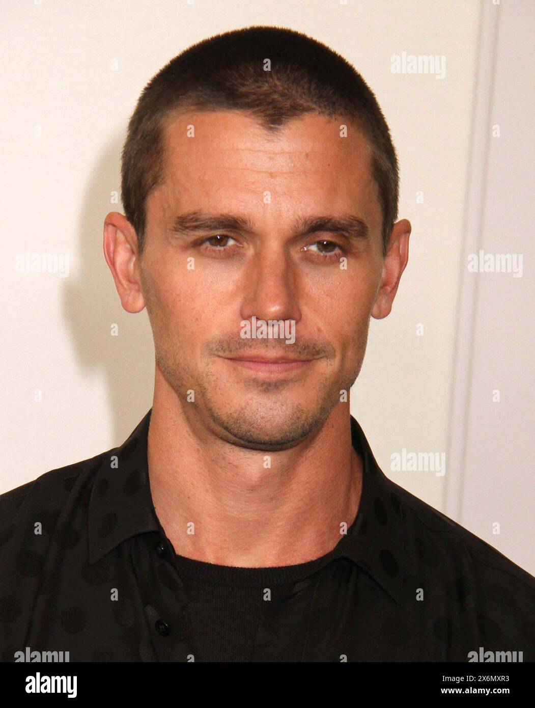 Antoni porowski 2024 upfront hi-res stock photography and images - Alamy