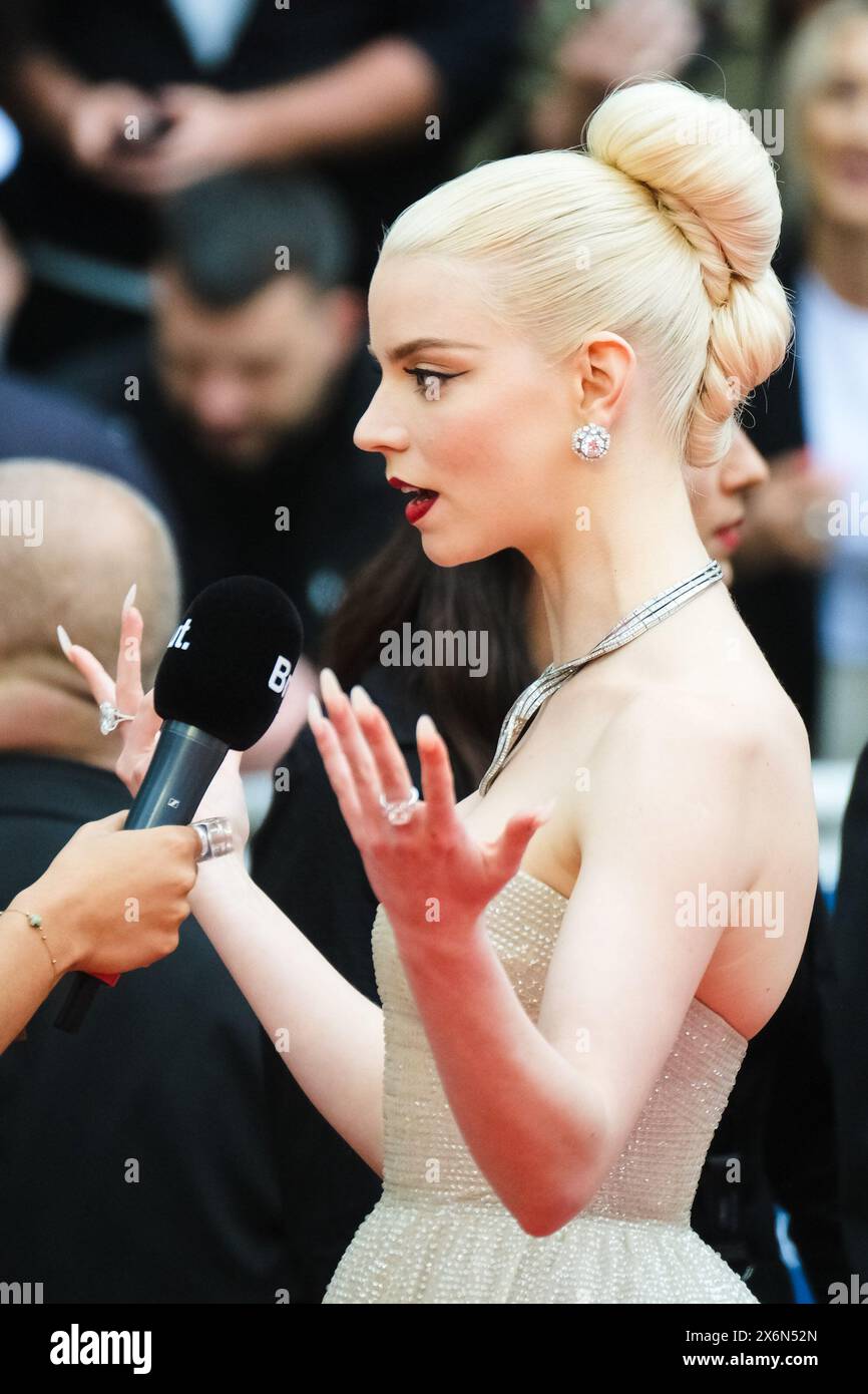 Cannes, France. 15th May, 2024. Anya Taylor-Joy arrives on the Red ...