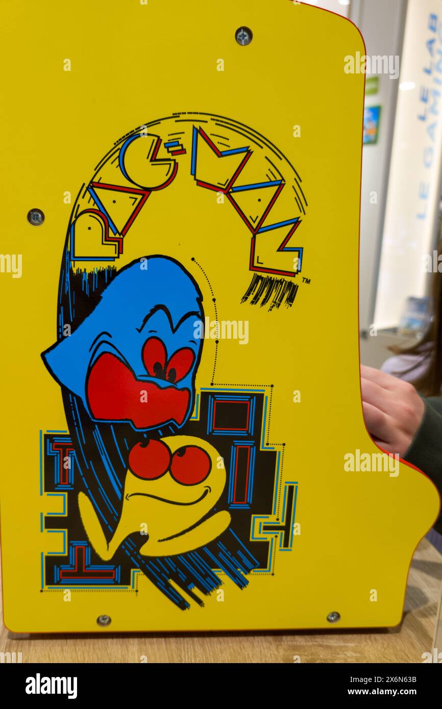 Bordeaux , France - 05 15 2024 : Pac-Man logo brand and text sign icon ...