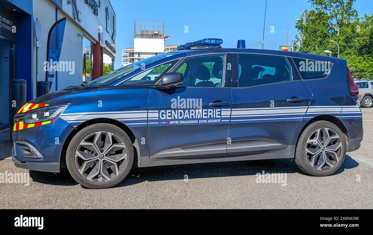 Bordeaux , France - 05 12 2024 : gendarmerie france car renault scenic ...