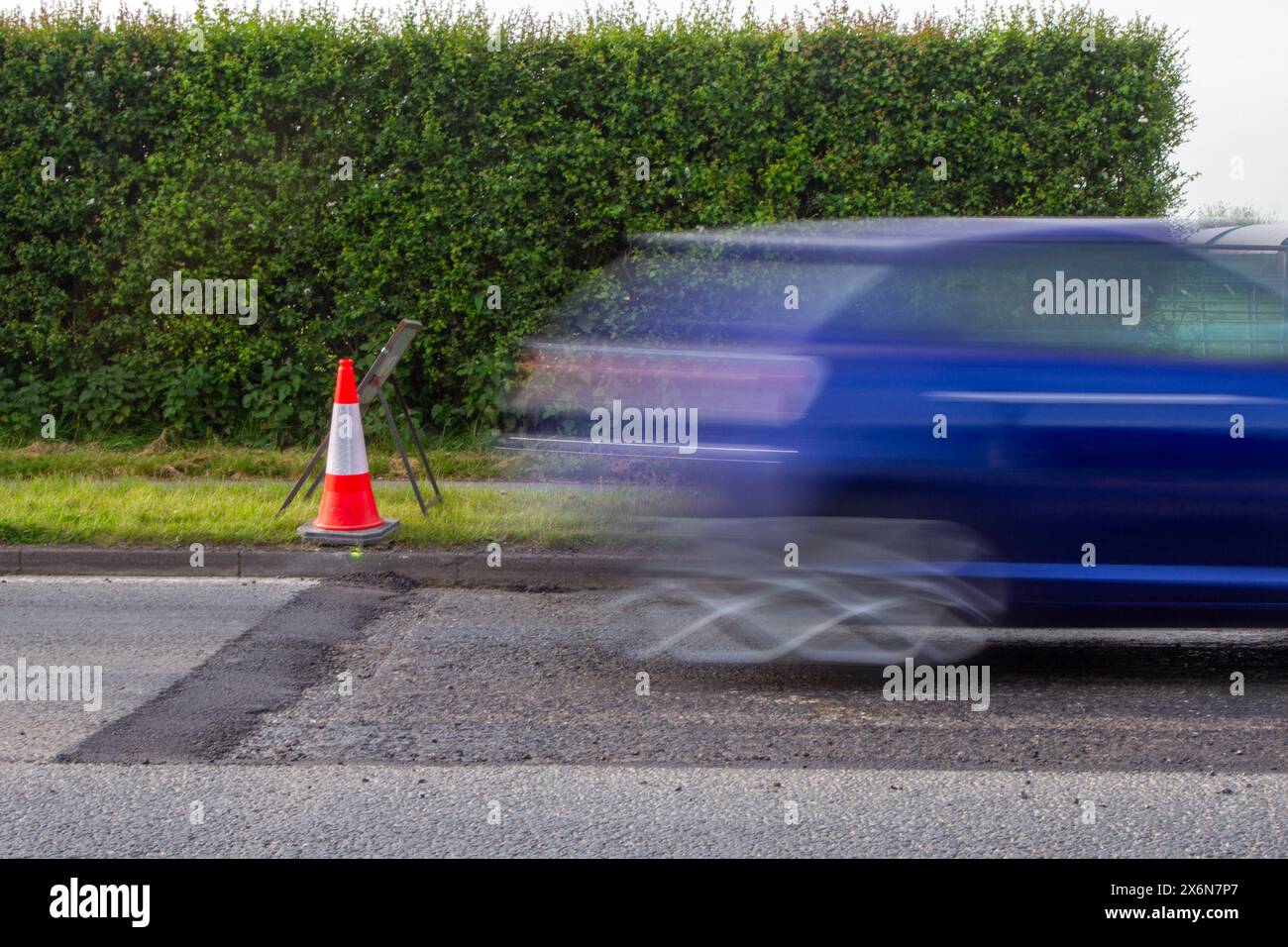 Traffic Safety Measures and Signs for Road Works and Temporary signs ...