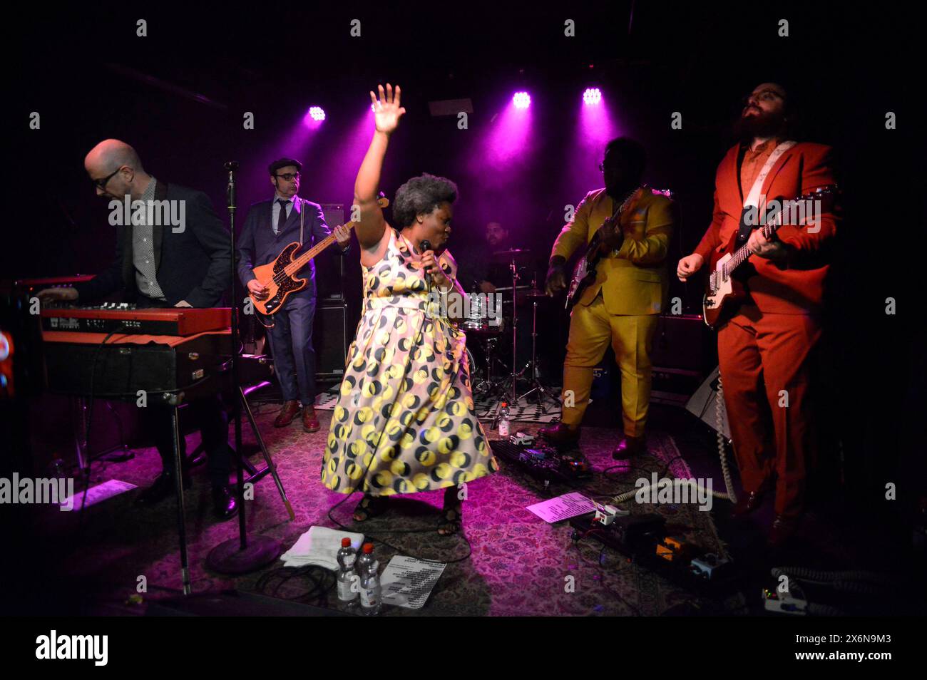 Principles of Joy live bei einem Konzert im Lux. Hannocer, 15.05.2024 ...